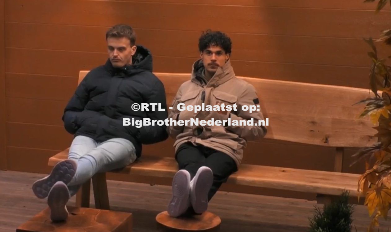Mattheüs vindt dat David de poot poep praat, Jordy denkt dat hij als pion tegen Mattheüs ingezet ...